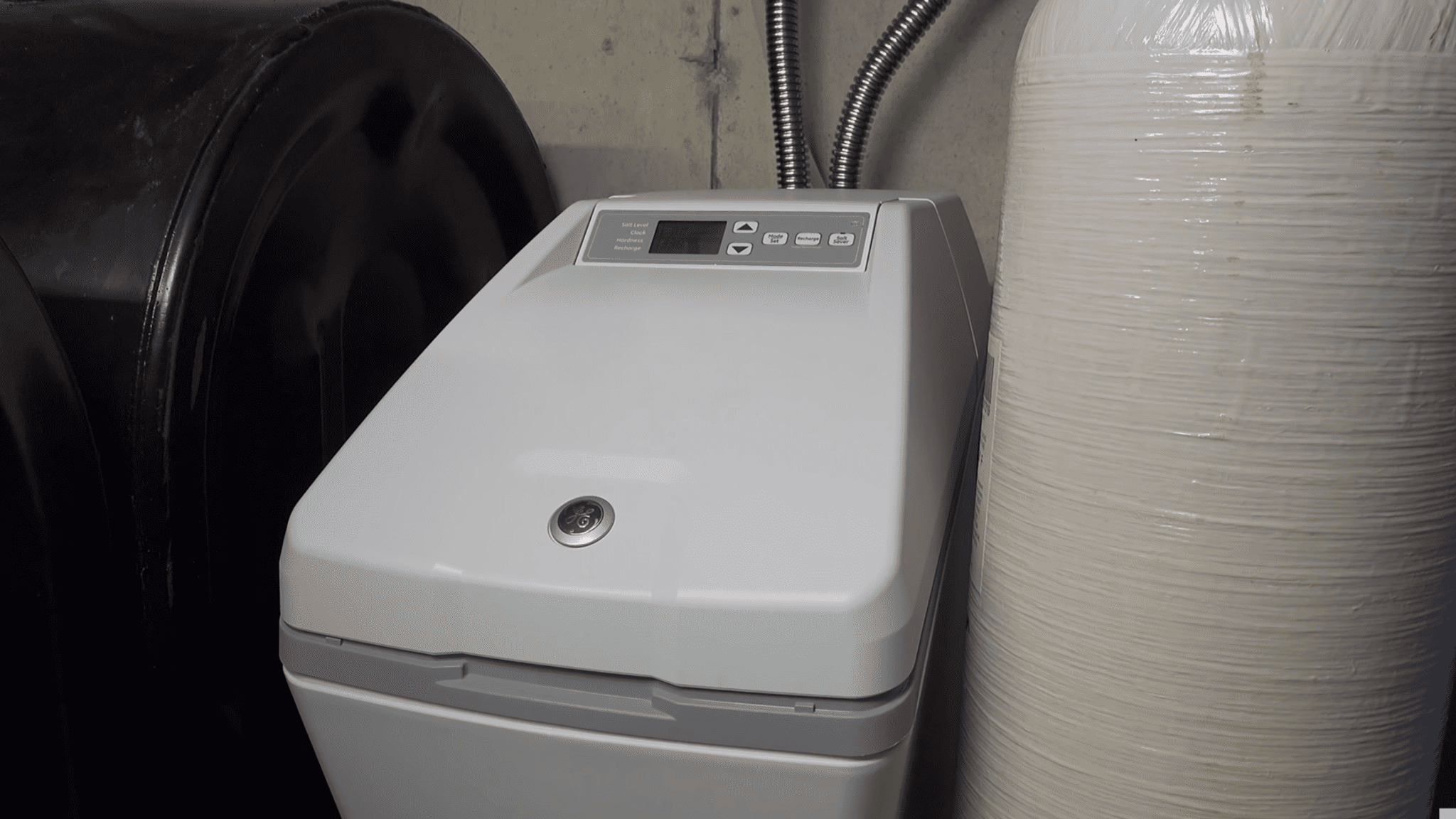Effortlessly Cleaning Your Water Softener Resin Bed