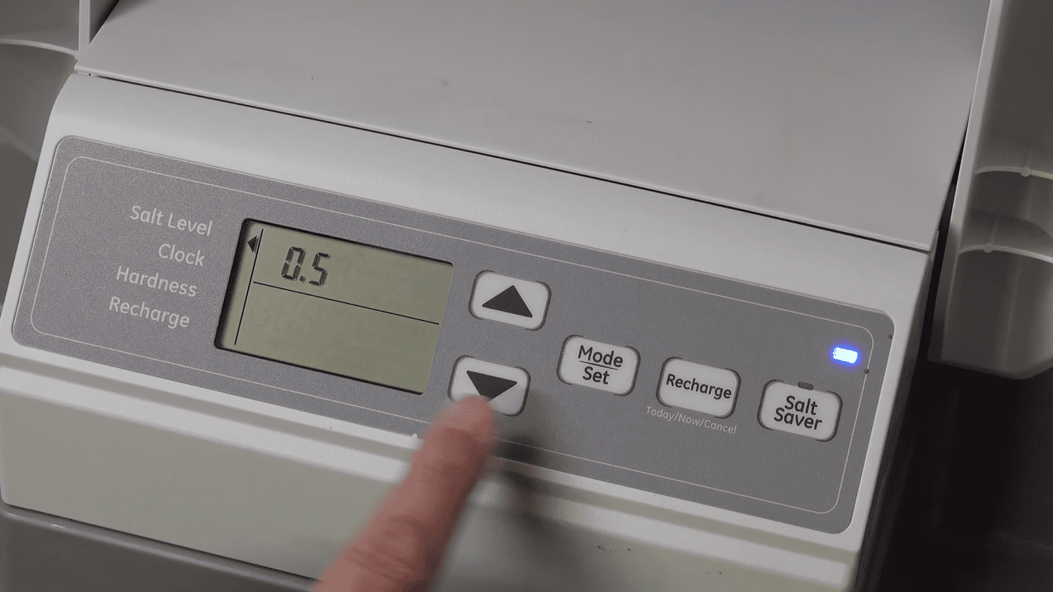 How to Break Up Salt in a Water Softener - Quick Fix